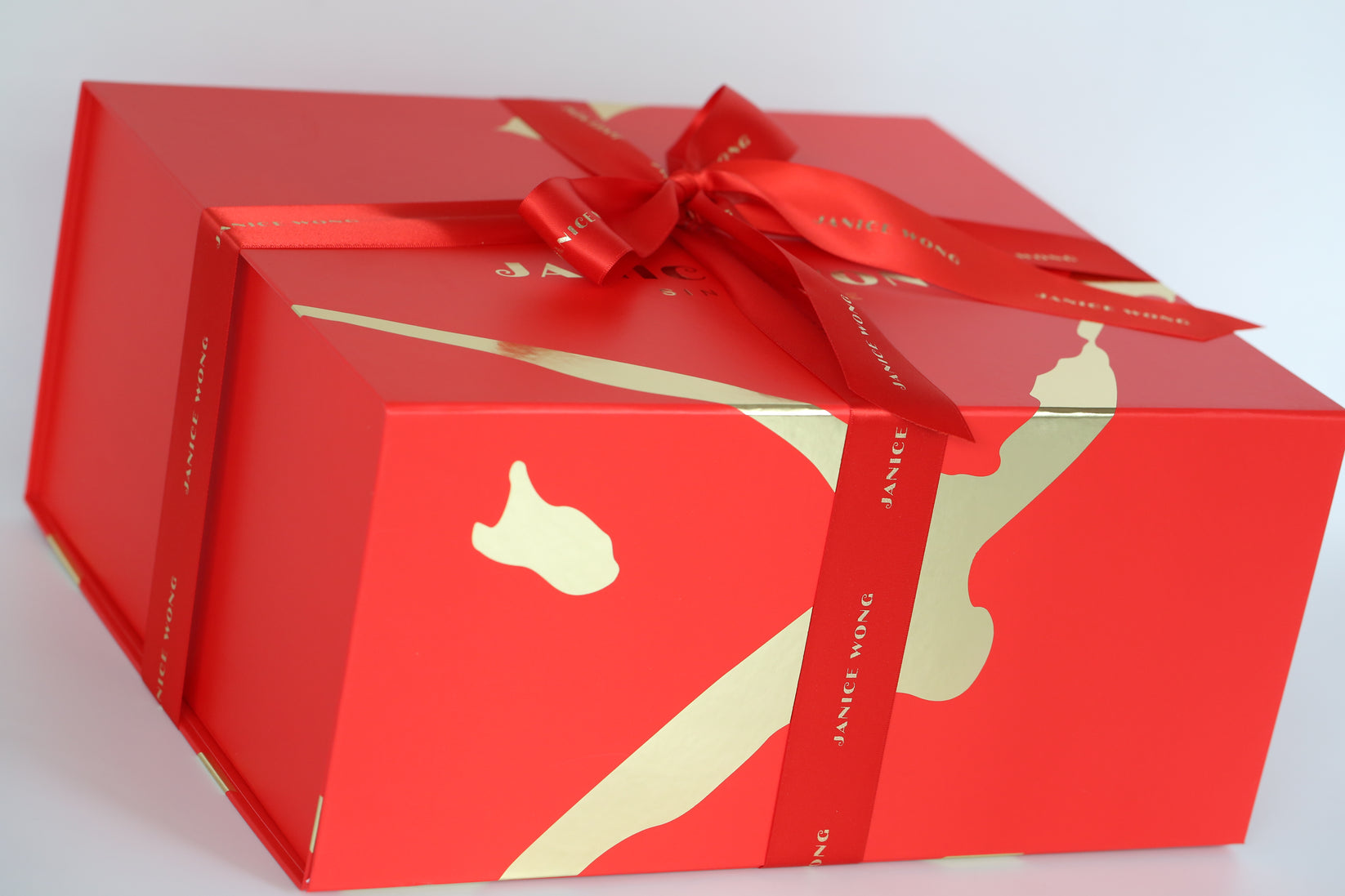 Red Hamper – Janice Wong Singapore